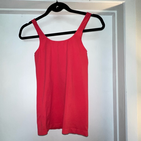 talula babaton | Tops | Aritzia Talula Babaton Tank | Poshmark